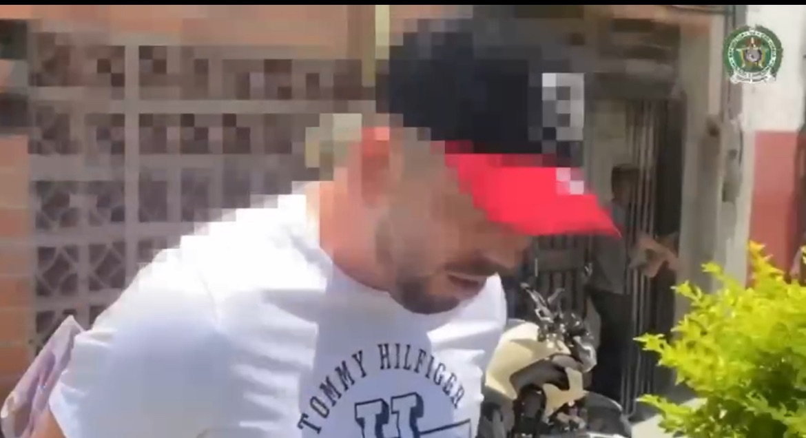 Caen en Medellín dos miembros del Tren de Aragua requeridos por EE. UU. por tráfico de armas y ...